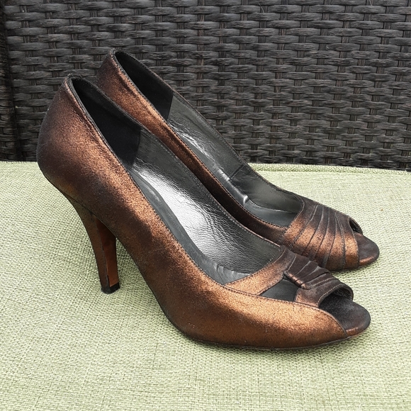 Lulu Guinness | Shoes | Lulu Guinness London Leather Pump Size Eu 385 ...